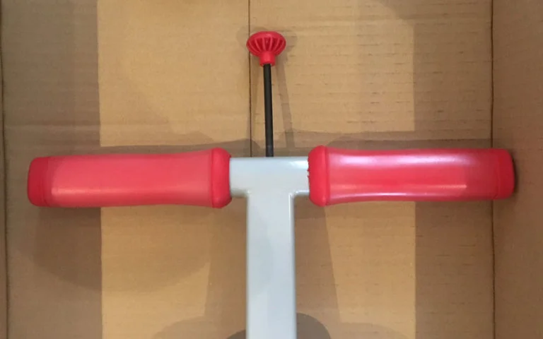 Corona WeedDESTROYER Weeding Tool: Product Review