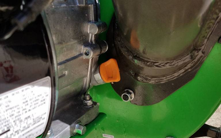 Earthquake® Tazz Chipper Shredder (30520 K32): Product Review